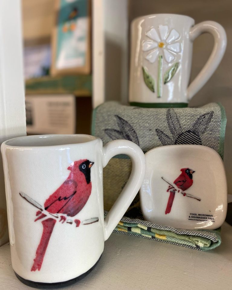 Susan Robertson Pottery – Mug – Cardinal – The Avant-Garden Shop